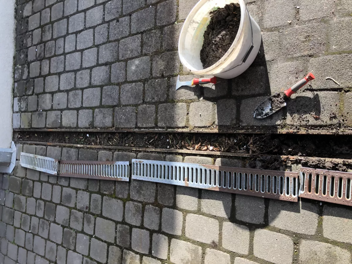 Projektbeispiel Regenrinne reinigen