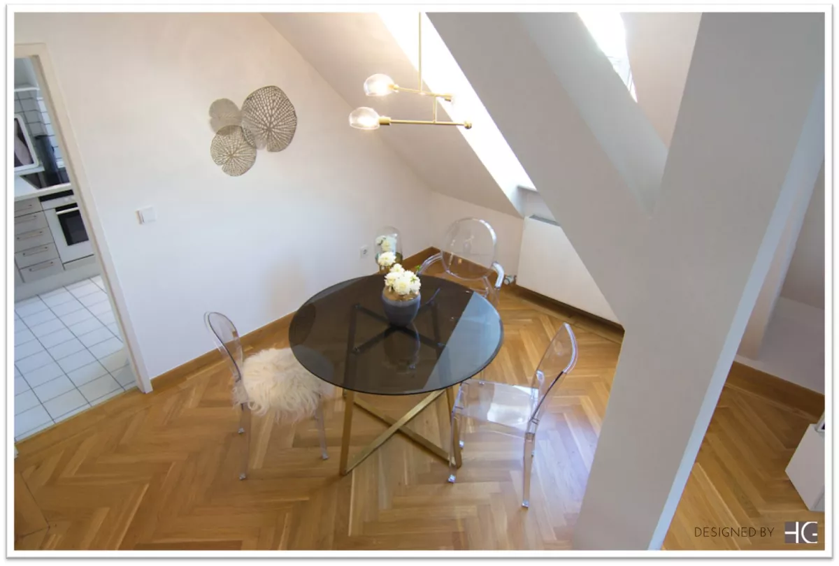HOME STAGING LOFT MIT EINMALIGEM AUSBLICK