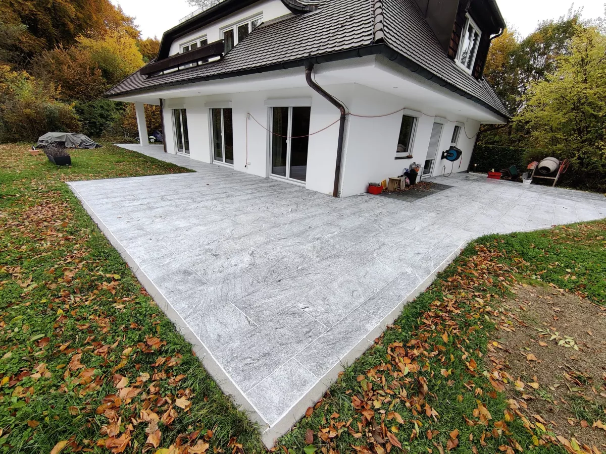 Terrassenzauber am Starnberger See: Ein Ort der Ruhe und Erholung